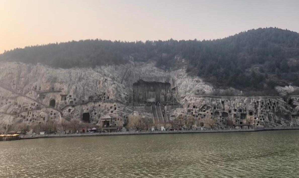 Longmen Grottoes – The Best China Travel Blogs